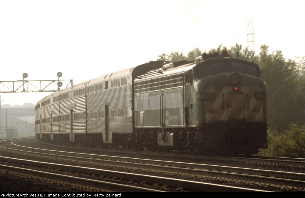 BN 9914 (CB&Q 9989B) With Bounce Out at ~7:50 a.m. (3 of 3)